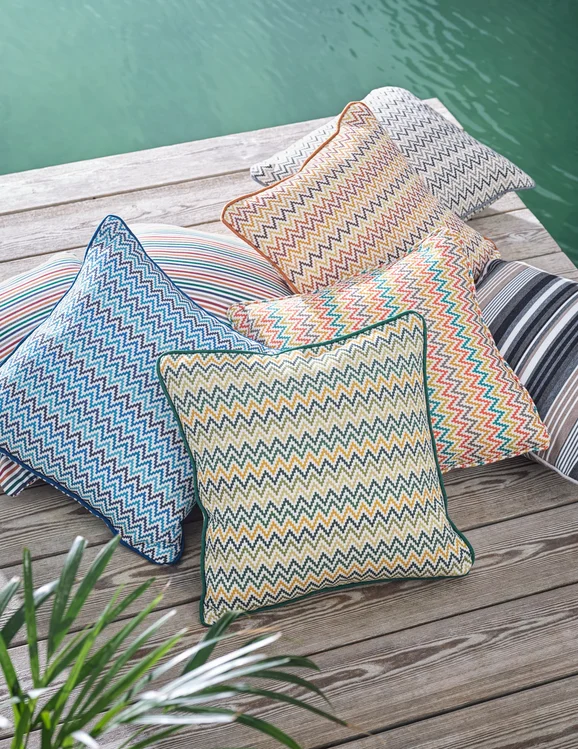 Clarke & Clarke Klaudia Outdoor F1668 Summer/05 | James Dunlop Textiles